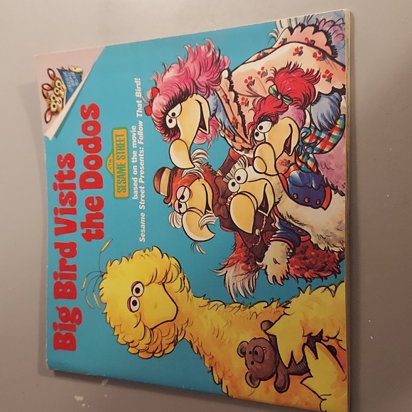 Sesame Street | Other | Big Bird Visits The Dodo | Poshmark